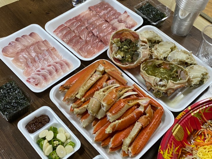강릉 주문진 수산시장 맛집 거평수산 대게 대방어 포장인어교주해적단 예약 네이버 블로그