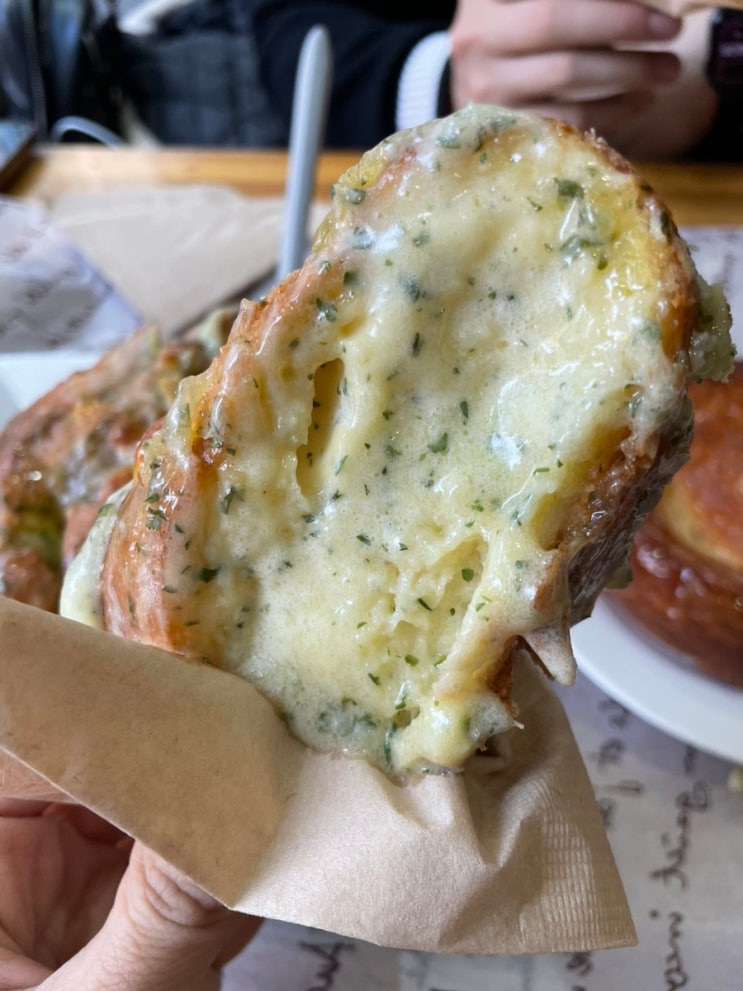 대구 빵집 르배 마늘바게트 맛집 (대구 당일치기 여행) : 네이버 블로그