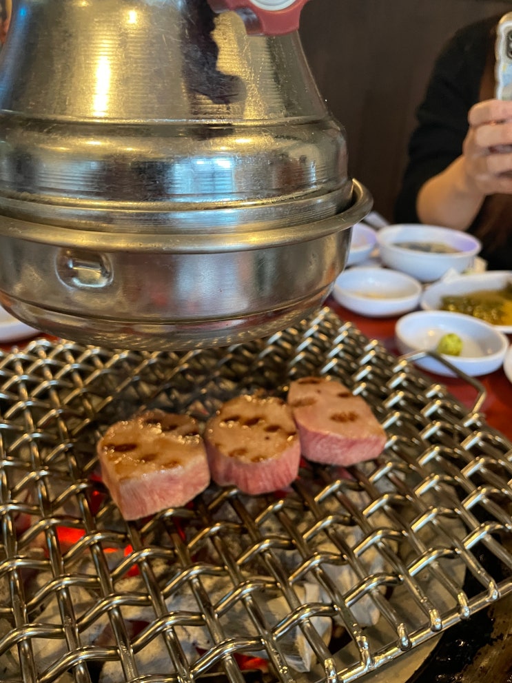 용산 숙대입구역 맛집 우설 살치살 등 연말모임하기에 좋은 초원 네이버 블로그