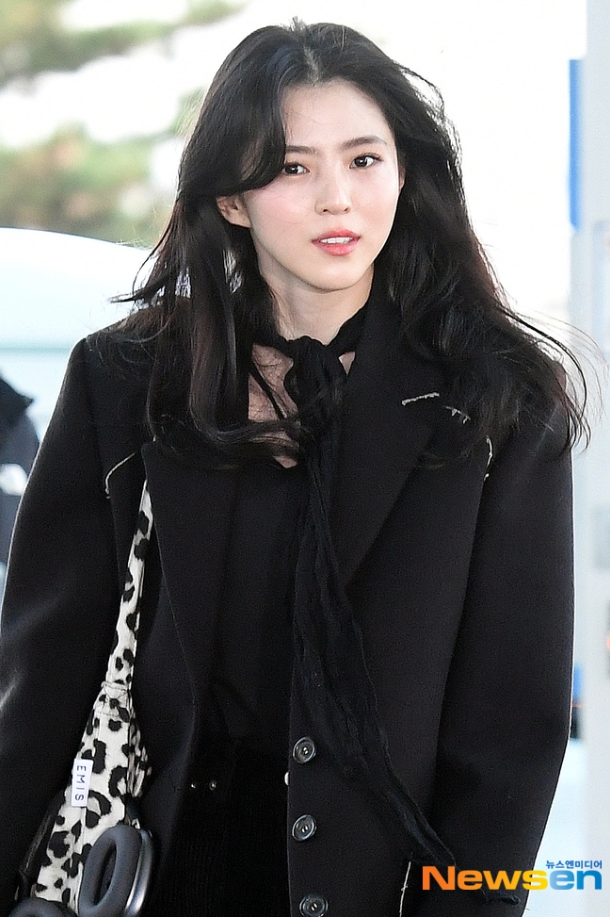 한소희 마뗑킴 Matin Kim 자켓 EMIS 이미스 에코백 가방 : 네이버 블로그