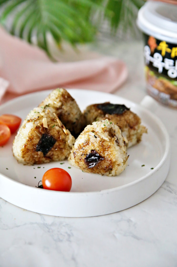 멸치 주먹밥 만들기 만드는법 간단한 점심메뉴 구운주먹밥 레시피 : 네이버 블로그