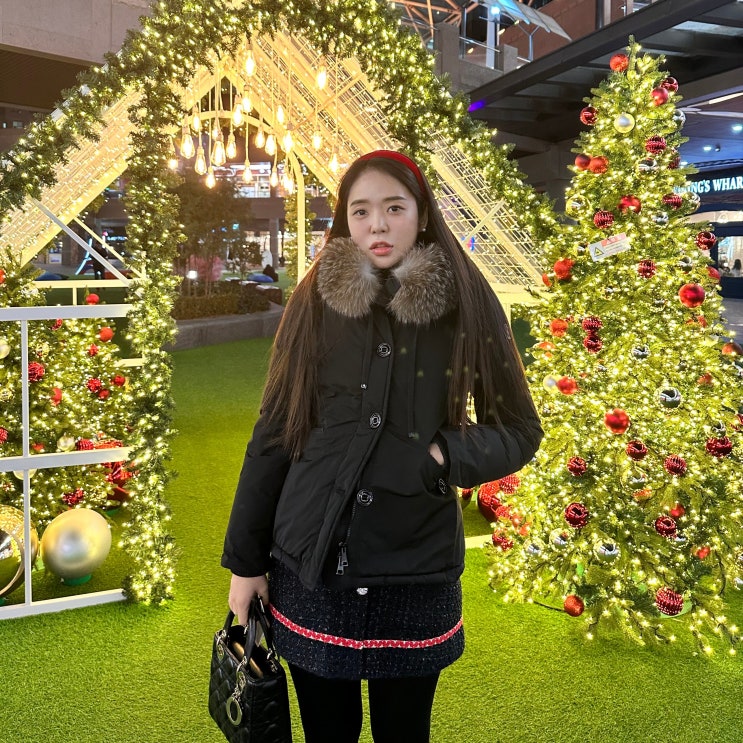 몽클레어 숏패딩과 함께한 연말 코디룩 남겨요 : 네이버 블로그