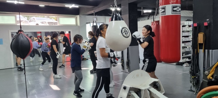 창원 다이어트 복싱 여자 코치님의 자존감 높이는 복싱 레슨 네이버 블로그