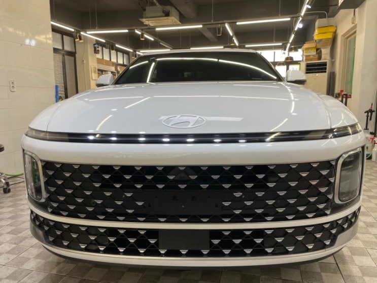 대구만랩에서 진행된 신형 디올 뉴 그랜져 GN7 전체PPF시공 그리고 실내PPF와 하이그로시부위 추가 시공완료 : 네이버 블로그