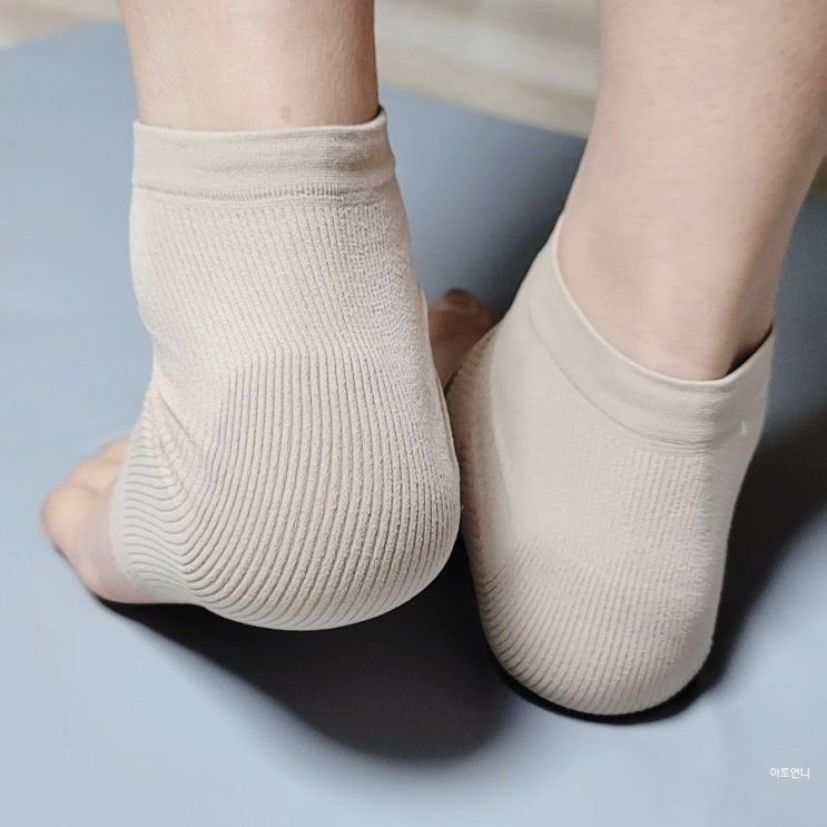 발뒤꿈치 각질제거 발바닥 굳은살 발껍질 자극 없는 발관리 촉촉케요 풋패드 네이버 블로그