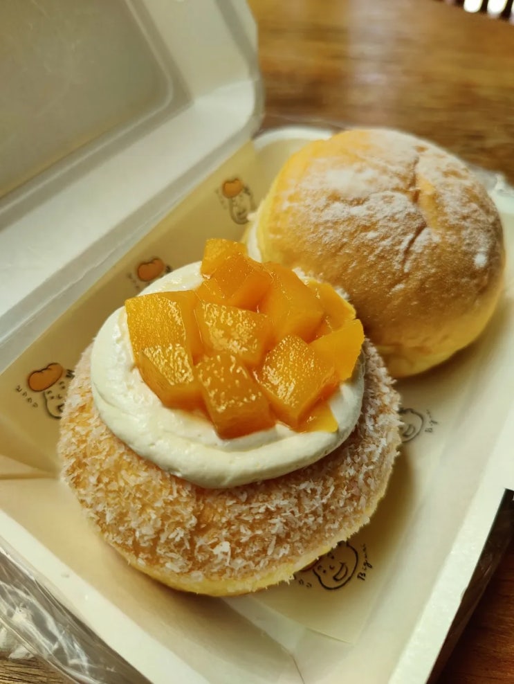 치앙마이 님만해민 빵집 모음 버터베이크 파니니앤코 Biguri Sirimang 도너츠 당베이커리 네이버 블로그
