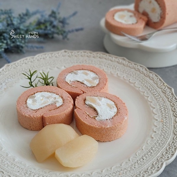 생크림 가득 복숭아 롤케이크 만들기 : 네이버 블로그