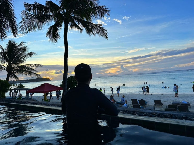 Guam 괌 4박5일 여행 3일차 에그앤띵스 마이크로네시아 몰 두짓타니 숙소 수영장 츠바키 뷔페 디너 까사오세아노