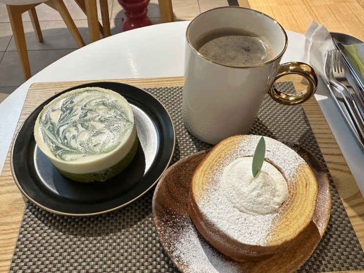 서울 맛집 성수동서울숲 하루노유키 테라스 카페 바움쿠헨 베이커리 네이버 블로그