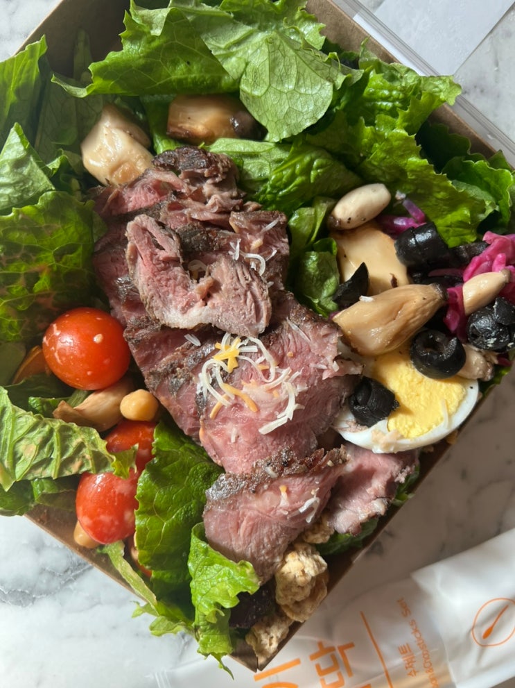 시청역 서울 시청역 맛집 편집샵 먼키” 지정시간 예약주문어플리케이션 이용 그린브로스샐러드 수비드비프스테이크