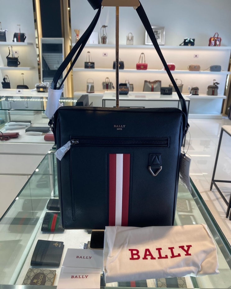 [여주 아울렛 명품관 보또 BOTTO] 발리 마히르 토트백 입고@!@@@ : 네이버 블로그