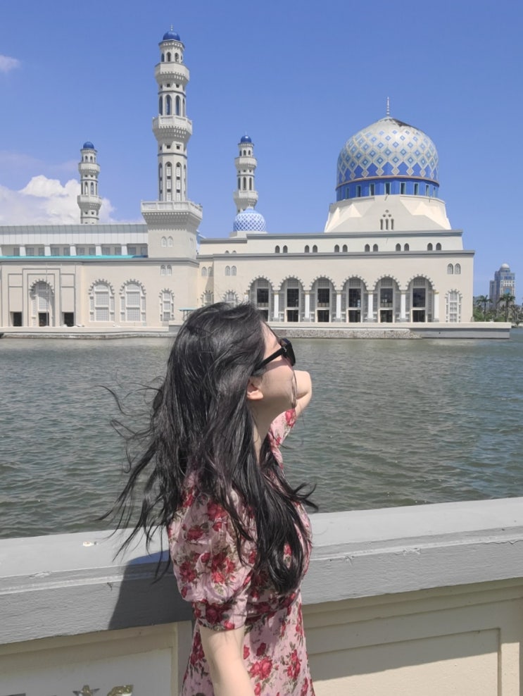 [코타키나발루 가족여행 3탄] 블루모스크/ 핑크모스크/ UMS Beach 그랩타고 직접 다닌 자유여행 : 네이버 블로그