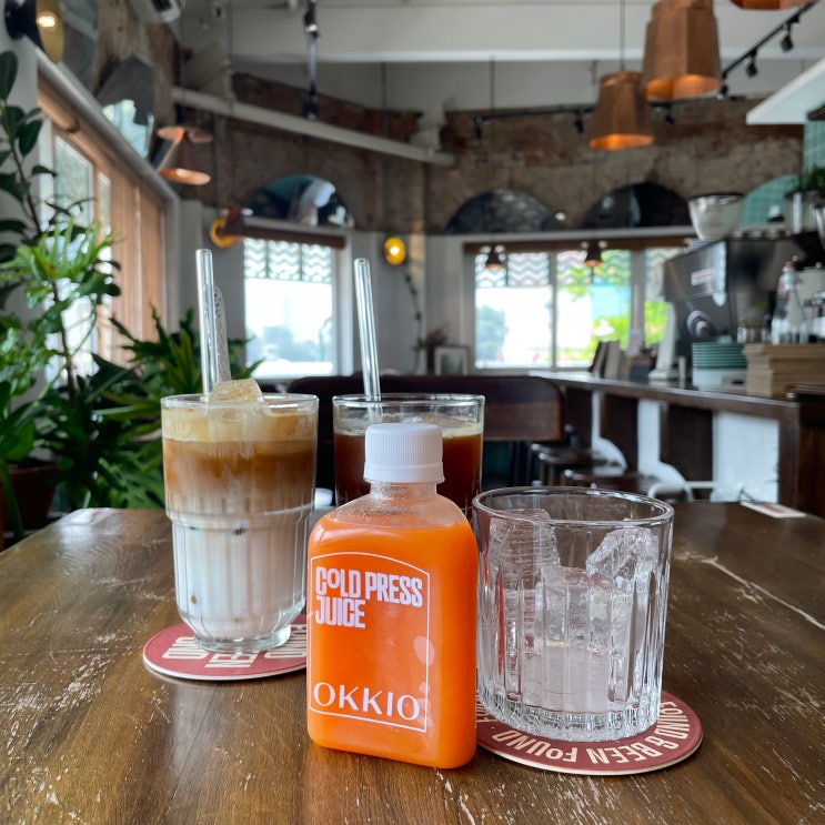 호치민 벤탄시장 근처 분위기 좋은 카페 추천 : OKKIO Cafe / 오키오 카페 : 네이버 블로그