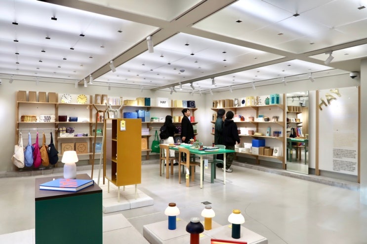 성수 핫플 29CM 이구성수 쇼룸 방문후기, HAY 팝업스토어 (feat. 매뉴팩트커피) : 네이버 블로그