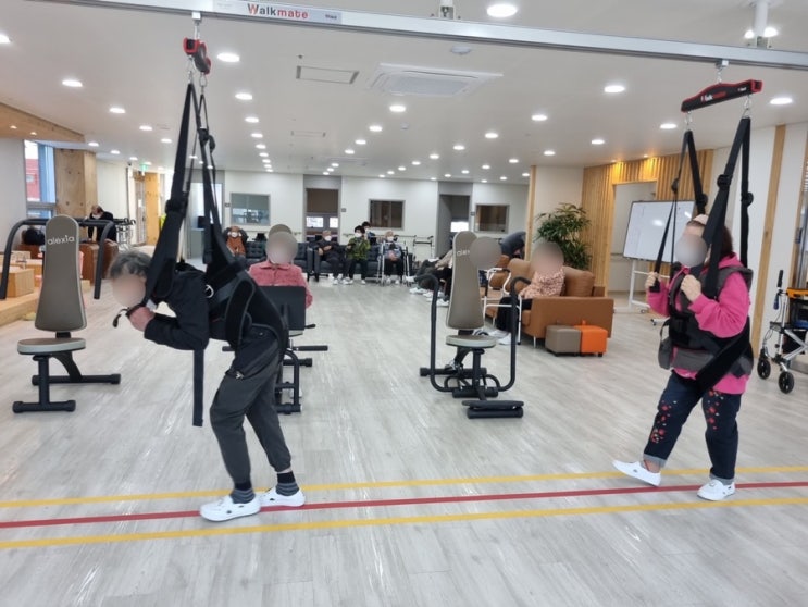 양산주간보호센터 양산 노인주간보호센터 양산 노인유치원 동인재활데이케어센터 재활운동 워크메이트 네이버 블로그