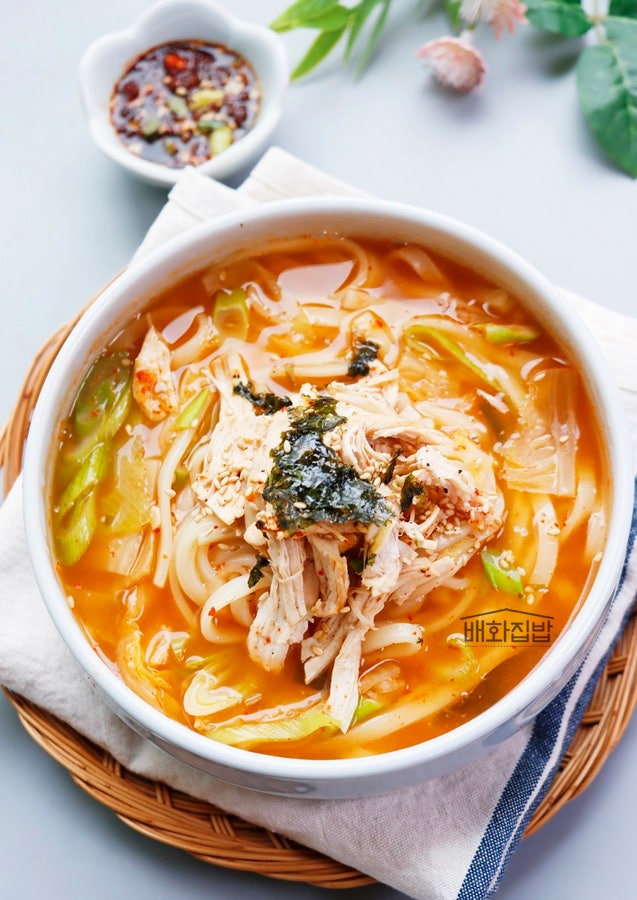 닭칼국수 끓이는법 레시피 얼큰 김치 칼국수 만드는법 칼국수 면 요리 만들기 네이버 블로그