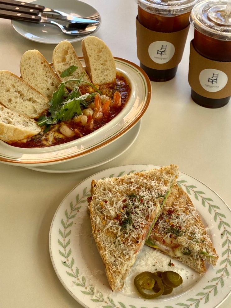 [온천천 카페] 브런치 맛집 “코모도 테이블” : 네이버 블로그