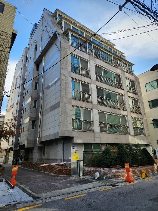 강남구 역삼동 아파트경매 실29평6억8천 충현교회인근 역삼동골든베리힐 7층 다세대주택 유찰1회 서울역삼동아파트 부동산경매