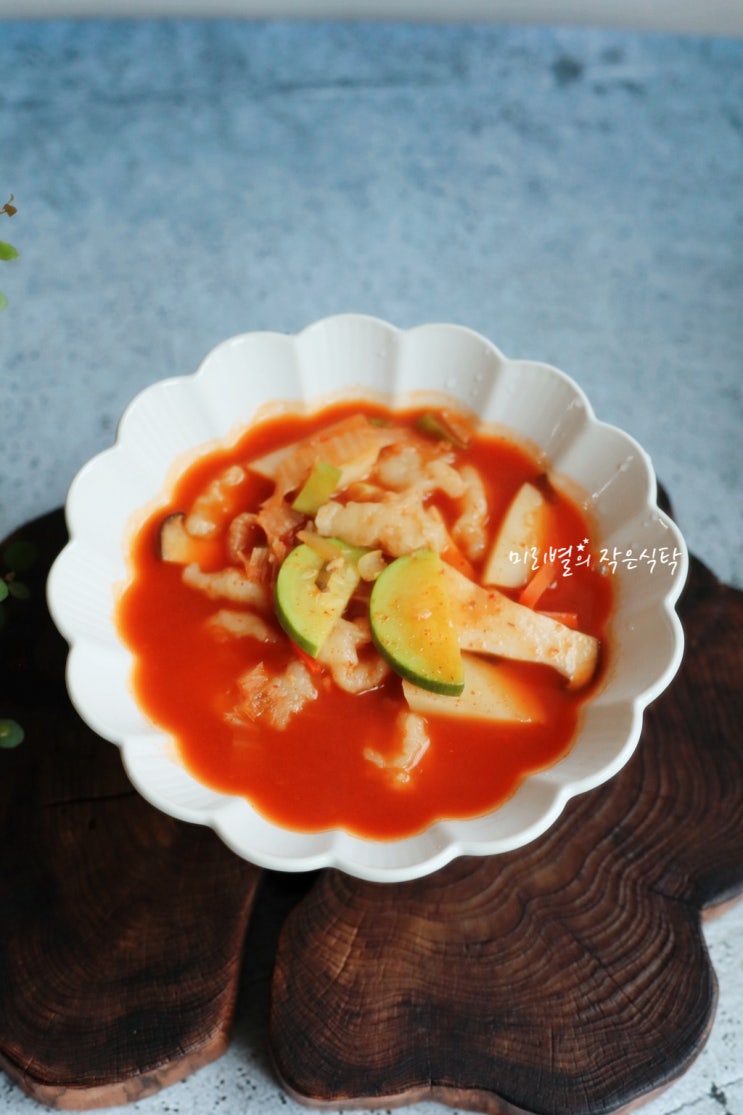 얼큰 수제비 만드는법 김치수제비 만들기 김치감자수제비 수제비 반죽 만들기 네이버 블로그