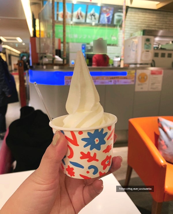 🧳일본 삿포로 여행🧳 삿포로 퀸즈 소프트크림에서 아이스크림 먹기 : 네이버 블로그