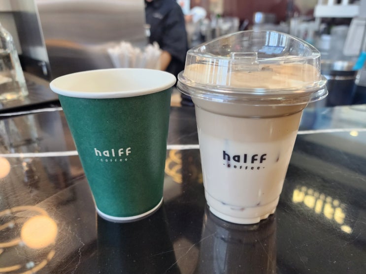 파주프리미엄아울렛, 한모금에 반해버린 버터크림라떼 "하프커피(halff coffee)" : 네이버 블로그