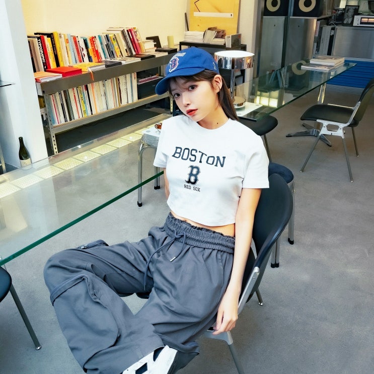 여성 티셔츠로 여름 시밀러룩 코디 Mlb반팔 크롭티로 예쁘게 네이버 블로그