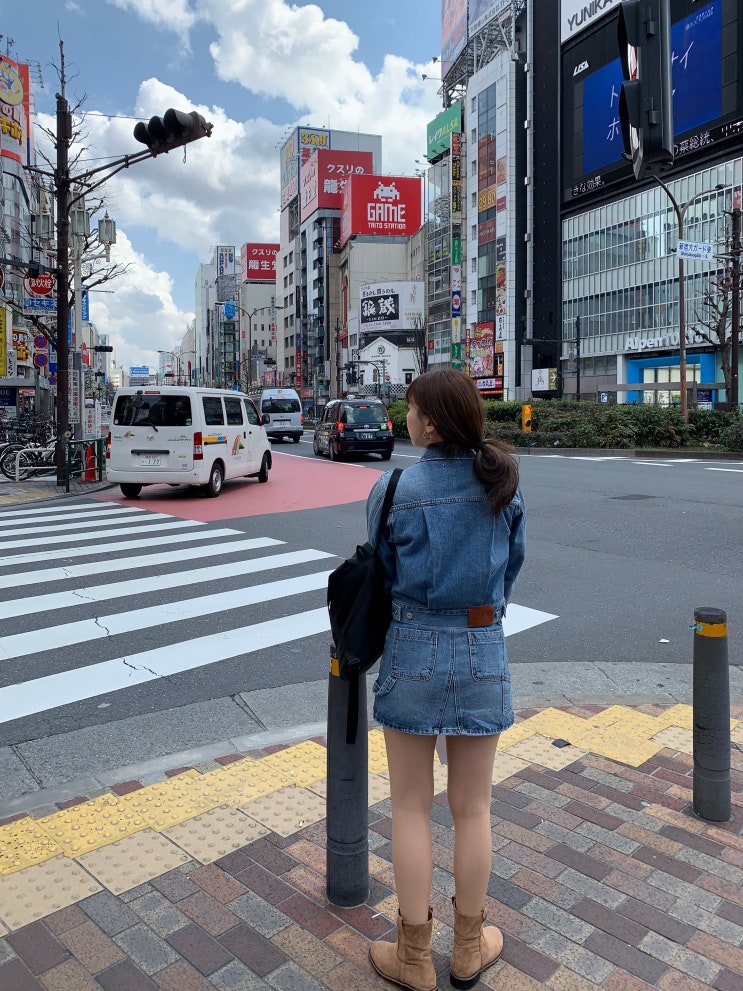 일본 도쿄 여행 2 신주쿠 카페 일리야 멘야무사시 츠케멘 신주쿠교엔 벚꽃 오모테산도힐즈 시부야스카이