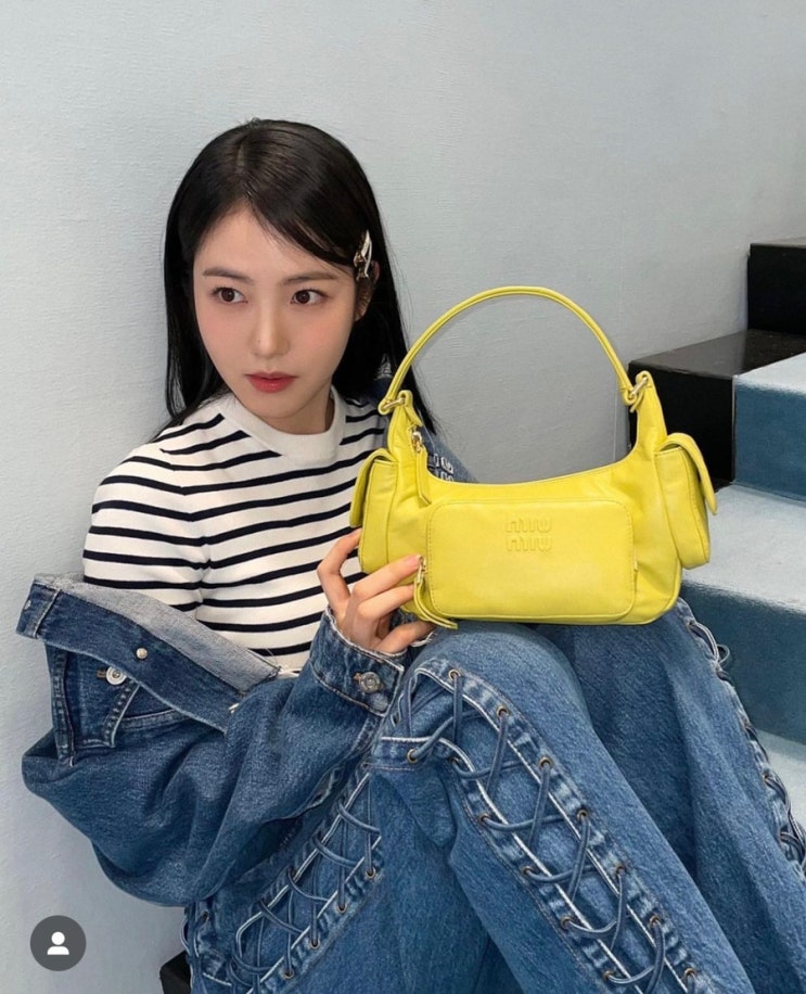 더글로리 어린 연진 신예은 패션 30대 여자 명품가방 추천 미우미우 가방 착장 코디 스타일 네이버 블로그