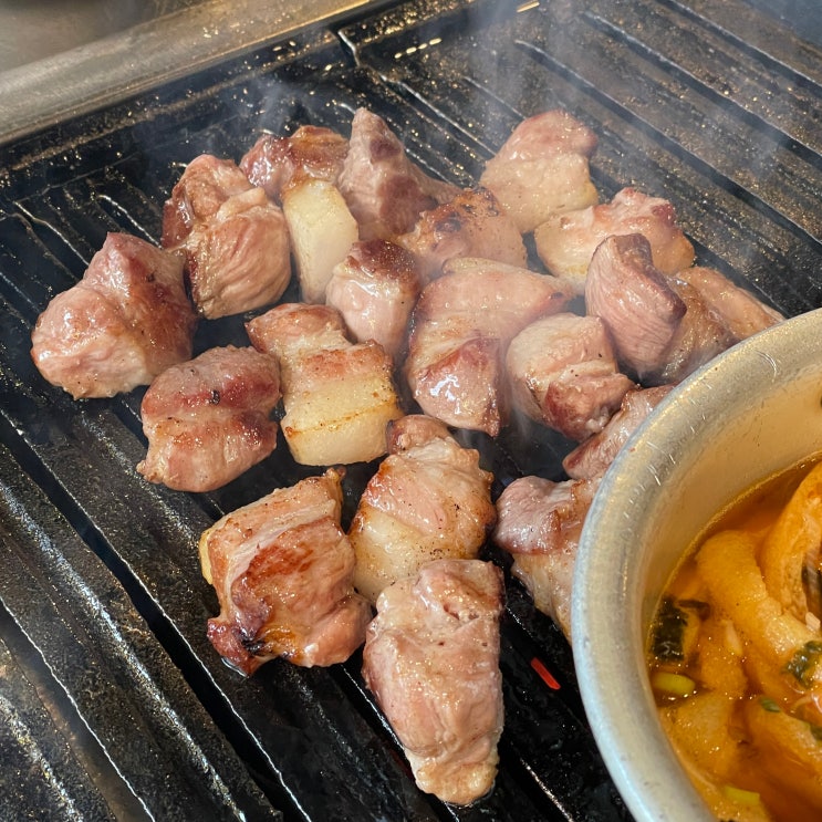 수원인계 껍데기도 맛있지만 고기도 맛있는 용범이네 인계동껍데기 다녀왔습니다 꽃목살 항정껍데기 냄비밥