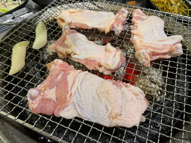 홍천 비발디파크 아궁이 화로구이 전문점 픽업 가능한 곳 닭갈비화로구이삽겹살소갈비살 다양한 메뉴가 있는 곳 내돈내먹