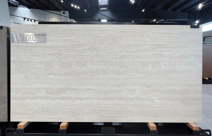 인피니티/이태리/최고급/명품/포세린대리석/포세린마블/포세린빅슬랩/타일/트라버틴류/SE09/트라버티노 끼아로/Travertino ...