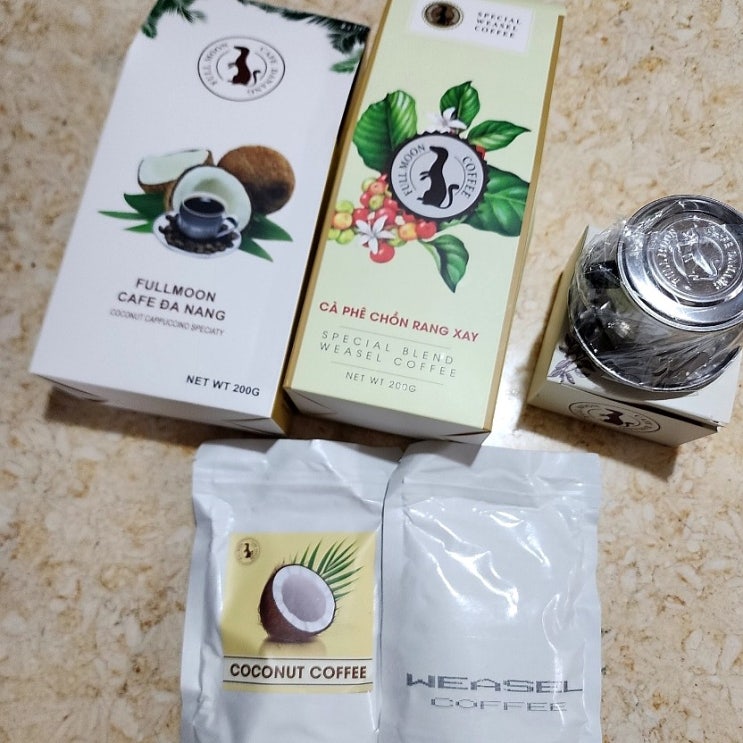 베트남 다낭 패키지여행 필수 쇼핑숍 다낭 풀문커피 위즐커피와 코코넛커피 커피핀 다낭 노니침향 홍보관 Ky 다낭잡화점