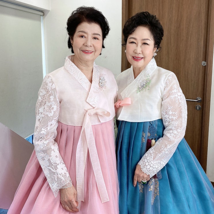양가 혼주 메이크업 안경 쓰고 안 쓰고의 차이점 얼마나 중요하게요~ 출장메이크업 제이알 메이크업 네이버 블로그