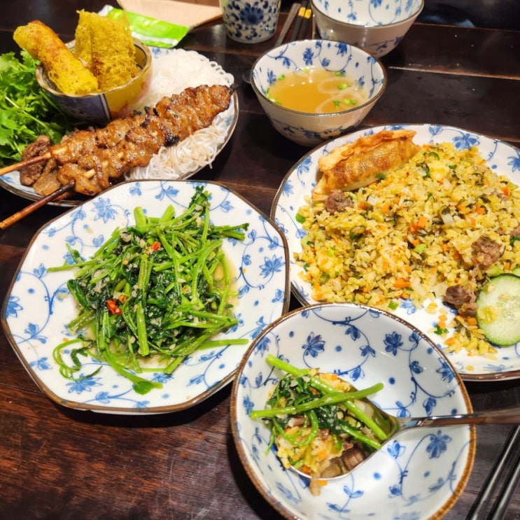 🍽 광주맛집상무지구 비엣남 현지스런 감성이 물씬~ 하노이 분짜와 볶음밥에 공심채 페어링 By 하노이어이 네이버 블로그