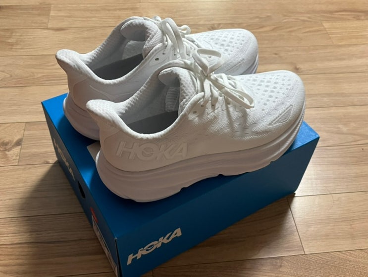 러너스 클럽 양재점 방문 후기 호카 W CLIFTON 9 113221 뉴발란스 860 W860K13 리뷰 사이즈 추천 : 네이버 블로그