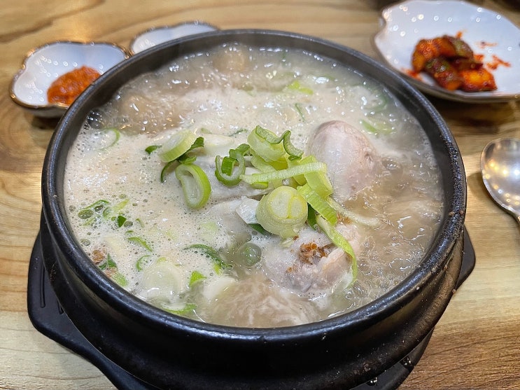 군자맛집 몸 보신으로 딱 뜨~끈한 삼계탕 맛집 진한방삼계탕 군자점 리뷰 네이버 블로그