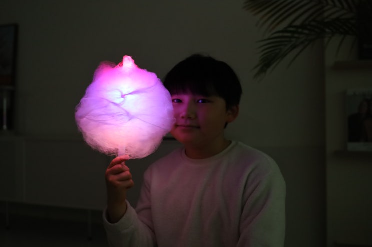 어린이날 선물 받고 신났던 오로라 솜사탕 메이커 만들기 체험 : 네이버 블로그