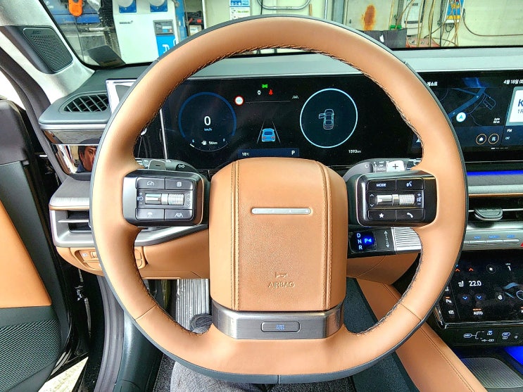 신형 그랜저 GN7 가격 비싸고 못생겼는데 왜 이렇게 잘 팔릴까? 내부 핸들 디자인 이게 최선인지 실내 살펴보기 : 네이버 블로그