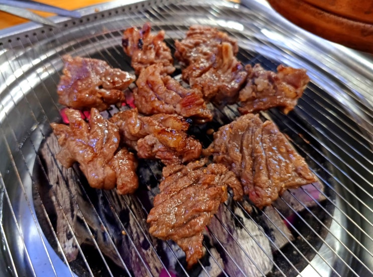 은평구 역촌역 고기집 질 좋은 고기를 최상급 참숯에 구워 먹는 숯불구이 맛집 청사초롱 네이버 블로그