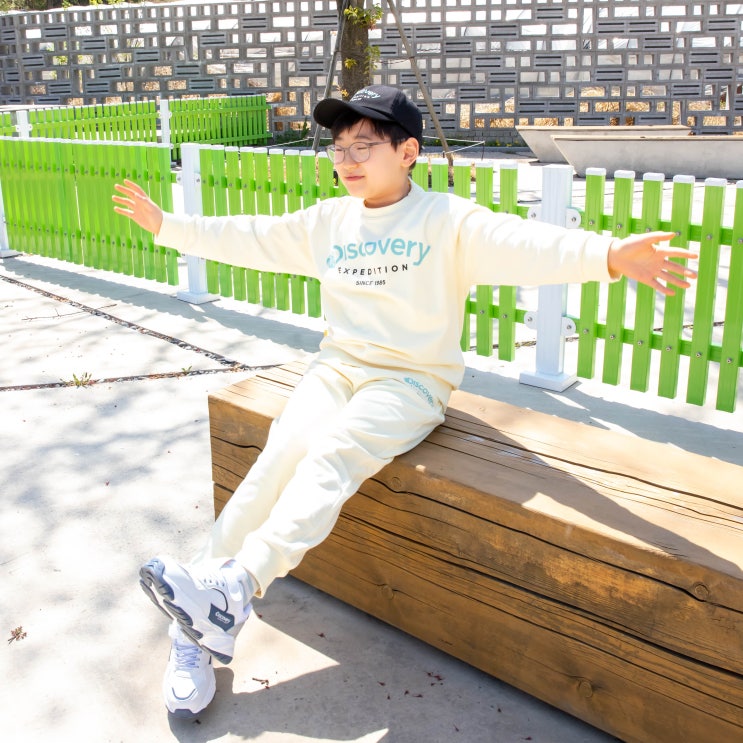 디스커버리 키즈 트레이닝 세트 조거팬츠 트레이닝복 운동화 볼캡 풀장착 네이버 블로그