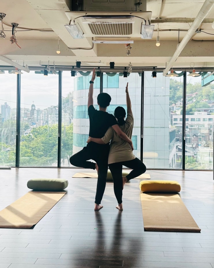 요가 아틀리에 임산부요가 프라이빗 아빠와 함께하는 맘스요가 임신부요가 산전요가 산후요가 남가좌동 저녁 오전