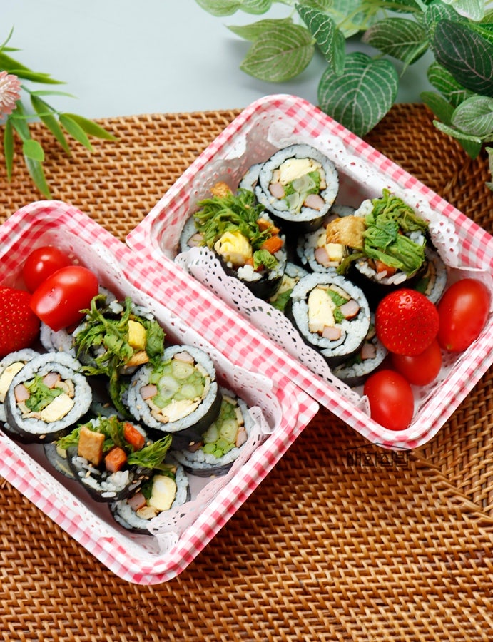 두릅 김밥맛있게싸는법 요리 레시피 이색 김밥 종류 만들기 집 김밥 소풍도시락 만드는법 네이버 블로그