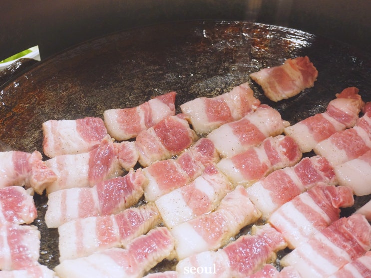 연신내삼겹살 숙성삼결살 솥뚜껑에서 구워먹기 근본 고기집 진짜무쇠삼겹 연신내직영점🍖 네이버 블로그