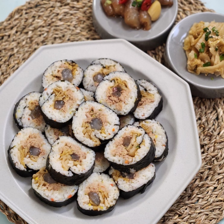 집밥 중독성 강한 새우장 묵은지 참치김밥 레시피 간장새우장 김밥 만드는법 참치마요김밥 묵은지무침 김밥도시락 냉파요리