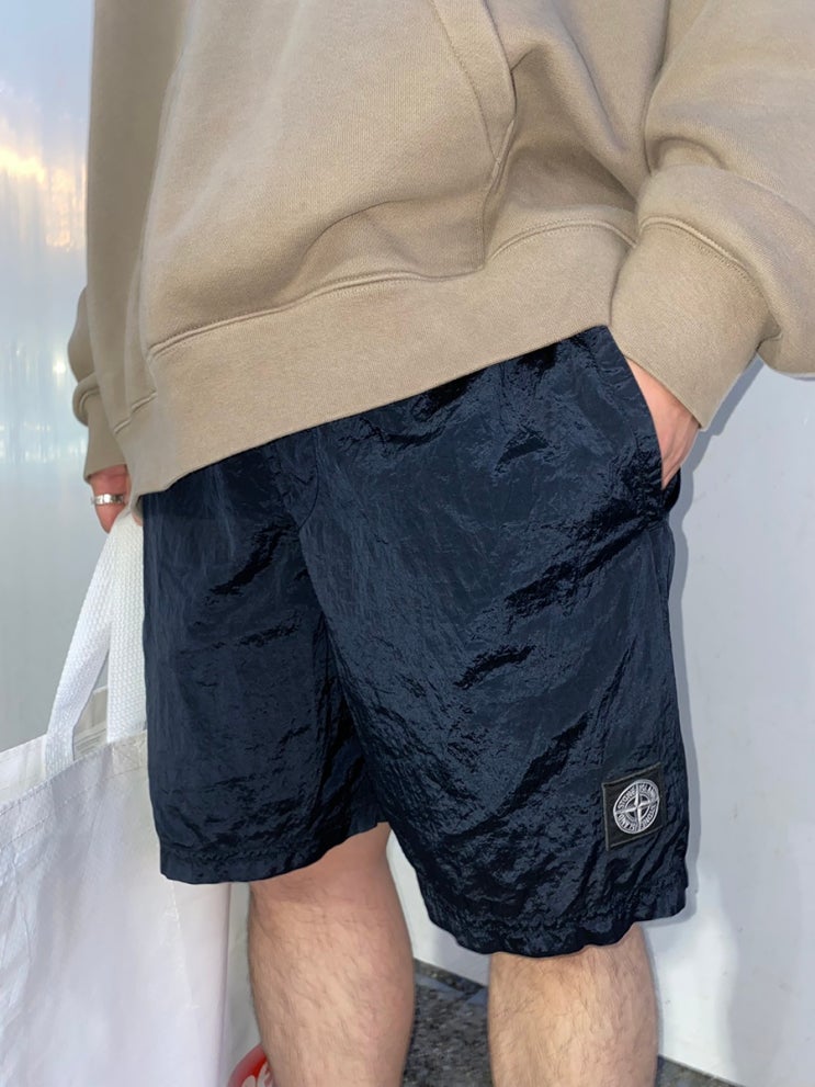 스톤아일랜드 나일론메탈 반바지 해외직구 후기 파페치 5월 할인코드 신규 10 할인 르메르 범백 아미 꼼데가르송 카라티