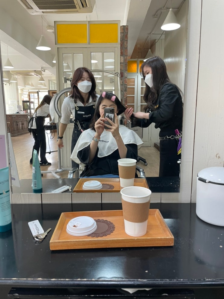 압구정미용실 제오헤어 압구정점 에리카 부원장님에게 중단발 셋팅과 신데렐라 클리닉으로 곱슬기를 가라 앉혔어요 네이버 블로그