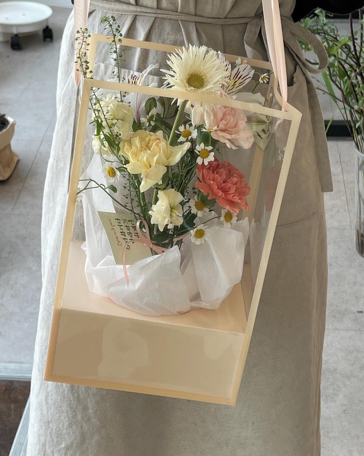 만월 2023 어버이날 화병캐리어 S 상품 안내 중화동꽃집 중랑구꽃집 중랑역꽃집 망우꽃집 상봉꽃집 회기꽃집 묵동꽃집 용마산