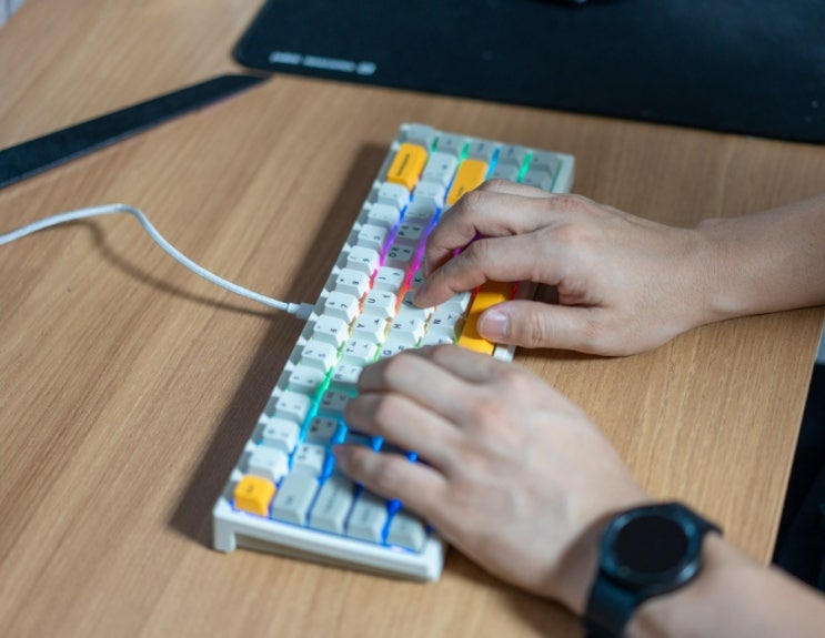 앱코 무선키보드 미니라 더 이뻐요 K660M-L68 사용 후기 : 네이버 블로그