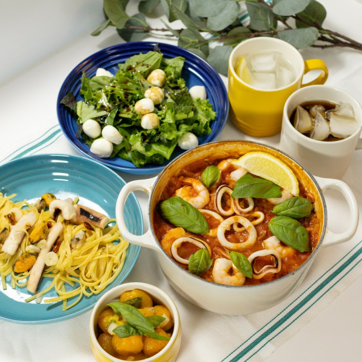 르크루제 리비에라 컬렉션 시그니처 원형냄비 접시 컵 신혼 그릇 추천 : 네이버 블로그