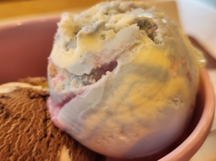 배스킨라빈스 구름속 시나모롤 아이스크림 이달의 맛 5월 리뷰 베스킨라벤스 순천조례점에서 냠냠 후기 네이버 블로그